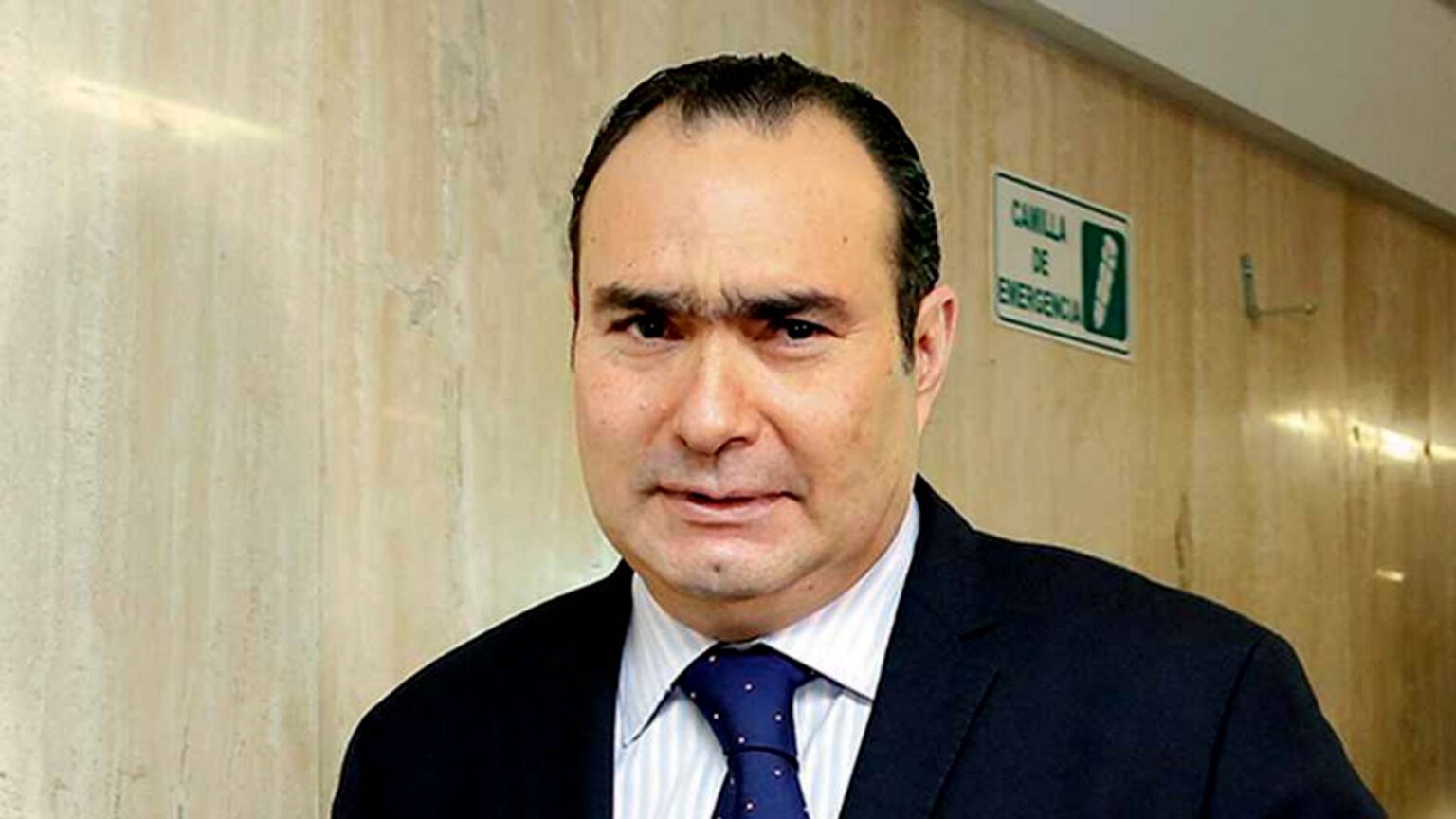 Jorge Pretelt fue trasladado a Medicina legal para valoración médico ...