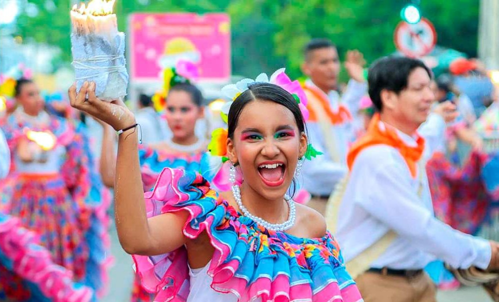 iNo para la Fiesta! La Parada Folclórica infantil es hoy viernes ...