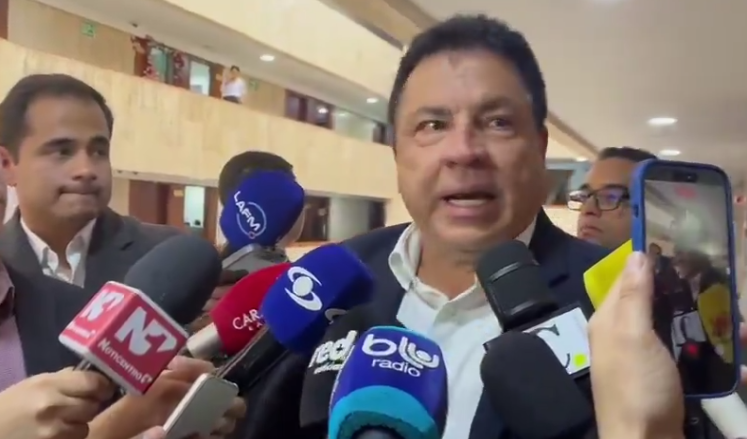 Senador Miguel Ángel Pinto arremete por ausencia del ministro de ...