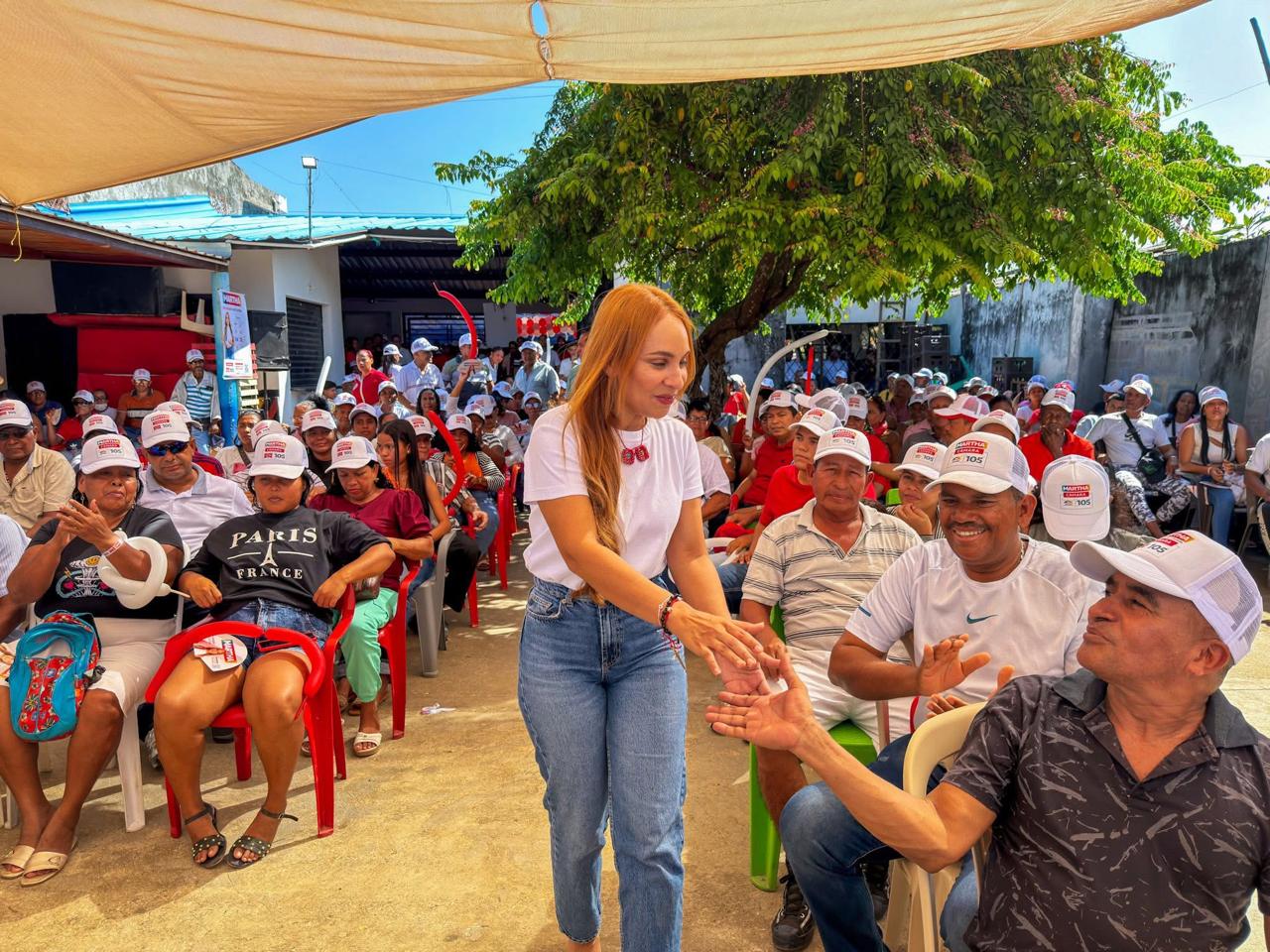 San Antero se viste de rojo y respalda a Martha Ruíz Solera rumbo a la ...