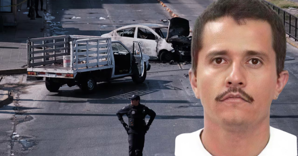 ¡TERROR EN MÉXICO! Balaceras y vehículos quemados tras muerte del ...