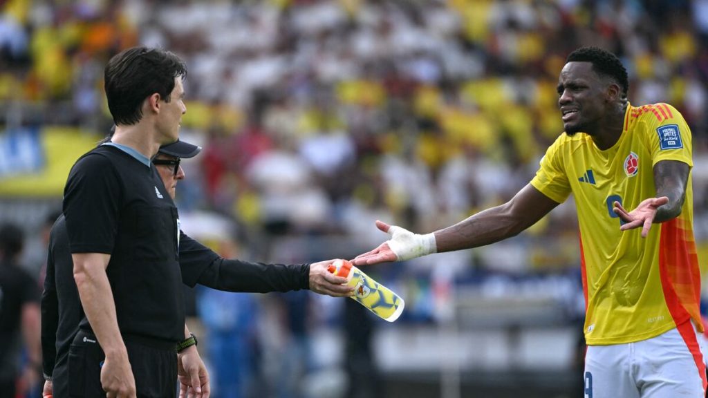 Oficial: Jhon Durán se despide y se aleja del Mundial 2026 con Colombia ...